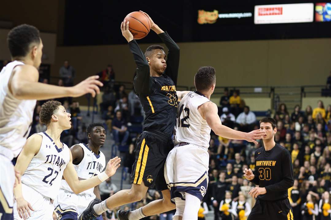 IN PICTURES: St. John's rolls past Northview - The Blade