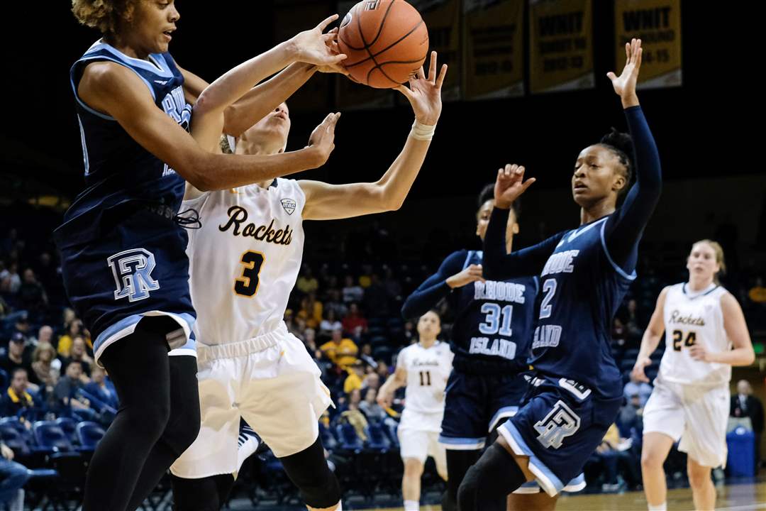 IN PICTURES: UT women 65, Rhode Island 50 - The Blade